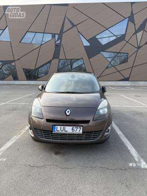 Рено Гранд Сценик 2010 в Шяуляй, объемом двигателя 1.90 л и пробегом 284 тыс. км за 2100 €, фото 3 на AUTOMOTO.COM.LV