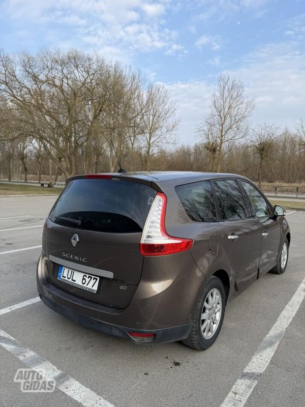 Renault Grand Scenic 2010 in Siauliai, with an engine capacity of 1.90 L and mileage of 284 thousand km for 2100 €, photo 4 on AUTOMOTO.COM.LV