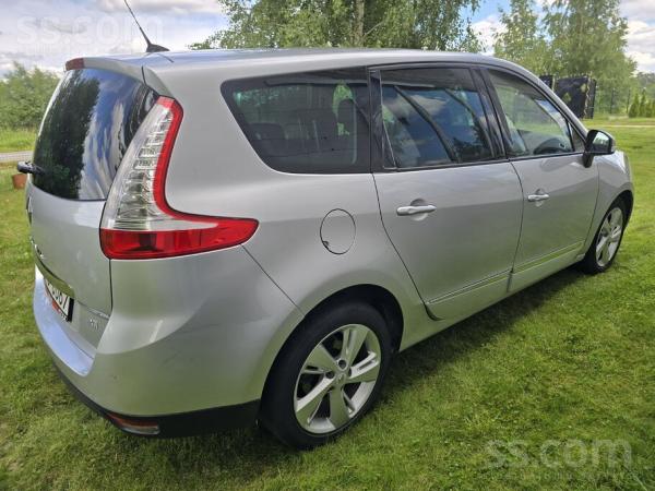 Renault Grand Scenic 2012 in Daugavpils, with an engine capacity of 1.60 L and mileage of 279 thousand km for 4200 €, photo 9 on AUTOMOTO.COM.LV