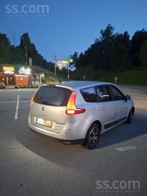 Renault Grand Scenic 2013 Rīga, ar dzinēja tilpumu 1.50 L un nobraukumu 272 tūkst. km par 2800 €, foto 5 vietnē AUTOMOTO.COM.LV