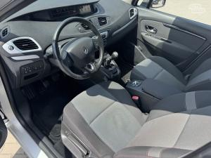 Renault Grand Scenic 2014 Marijampole, ar dzinēja tilpumu 1.50 L un nobraukumu 237 tūkst. km par 4950 €, foto 14 vietnē AUTOMOTO.COM.LV