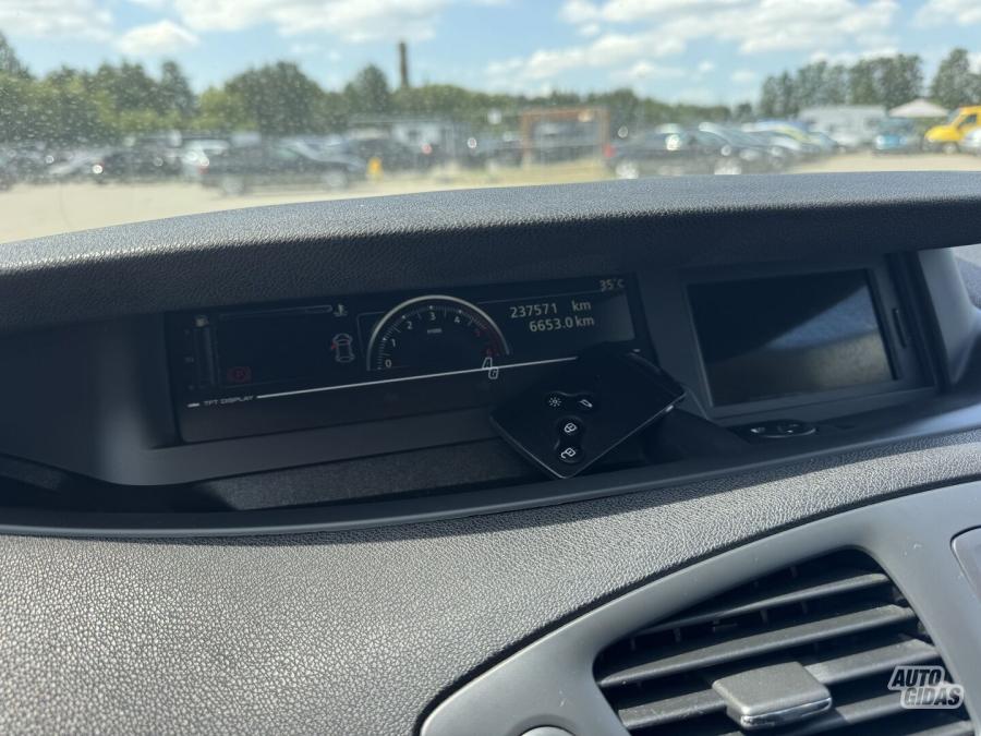Renault Grand Scenic 2014 Marijampole, ar dzinēja tilpumu 1.50 L un nobraukumu 237 tūkst. km par 4950 €, foto 26 vietnē AUTOMOTO.COM.LV
