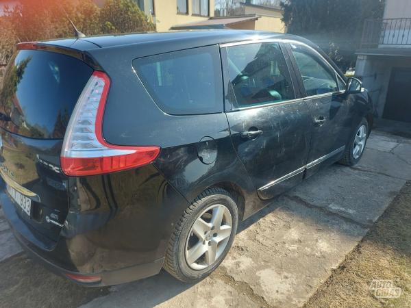 Renault Grand Scenic 2015 in Vilnius, with an engine capacity of 1.50 L and mileage of 360 thousand km for 3900 €, photo 3 on AUTOMOTO.COM.LV