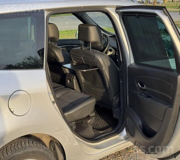 Renault Grand Scenic 2016 in Jelgava, with an engine capacity of 1.60 L and mileage of 190 thousand km for 3800 €, photo 5 on AUTOMOTO.COM.LV