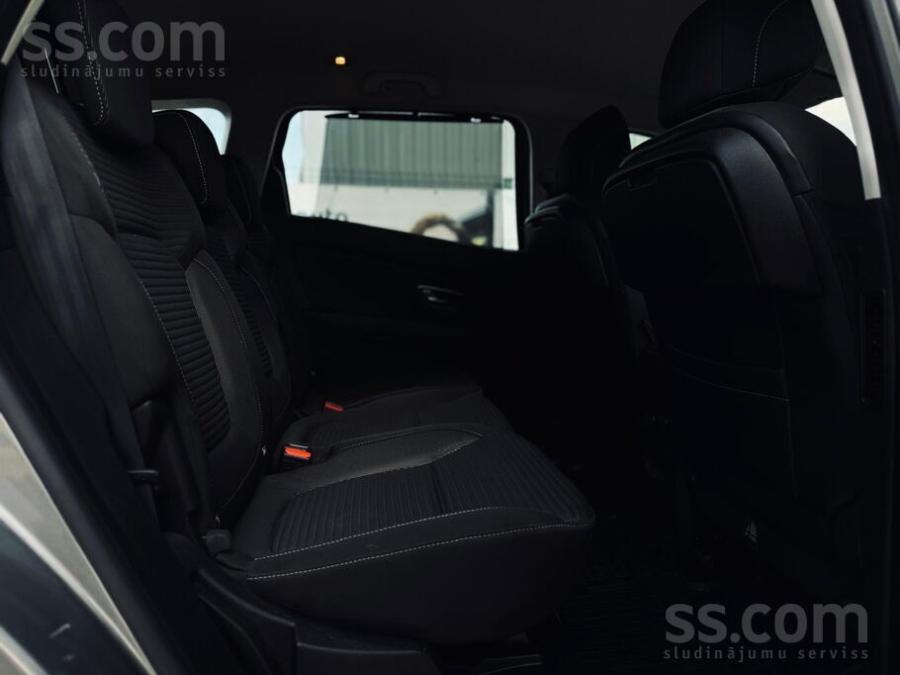 Renault Grand Scenic 2018 in Cesis, with an engine capacity of 1.30 L and mileage of 0 thousand km for 11750 €, photo 13 on AUTOMOTO.COM.LV