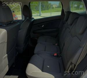 Renault Grand Scenic 2022 in Vilnius, with an engine capacity of 1.30 L and mileage of 166 thousand km for 14999 €, photo 16 on AUTOMOTO.COM.LV