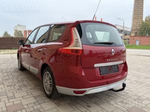 Red Renault Grand Scenic 2010 in Jelgava, with an engine capacity of 1.90 L and mileage of 203 thousand km for 4250 €, photo 5 on AUTOMOTO.COM.LV