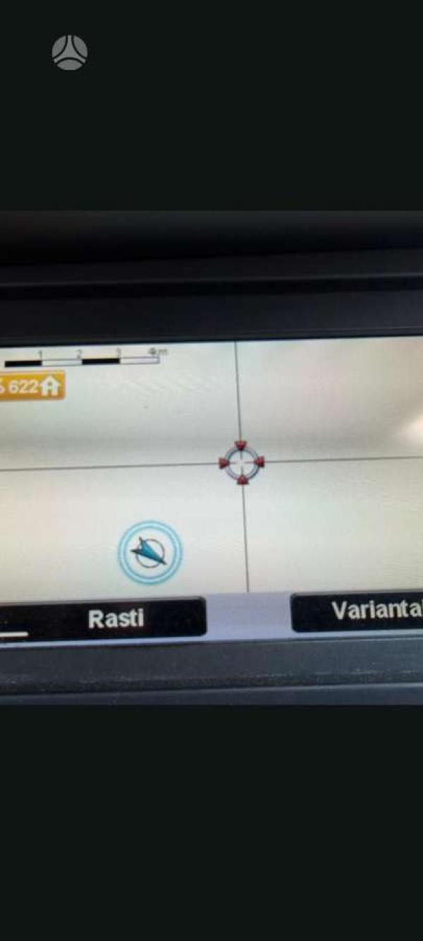 Red Renault Grand Scenic 2013 in Klaipeda, with an engine capacity of 1.60 L and mileage of 295 thousand km for 3350 €, photo 6 on AUTOMOTO.COM.LV