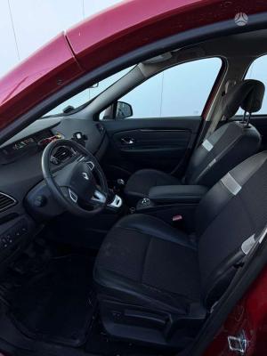 Red Renault Grand Scenic 2013 in Klaipeda, with an engine capacity of 1.60 L and mileage of 295 thousand km for 3350 €, photo 8 on AUTOMOTO.COM.LV