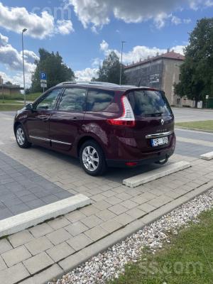 Red Renault Grand Scenic 2014 in Cesis, with an engine capacity of 1.20 L and mileage of 151 thousand km for 5900 €, photo 6 on AUTOMOTO.COM.LV