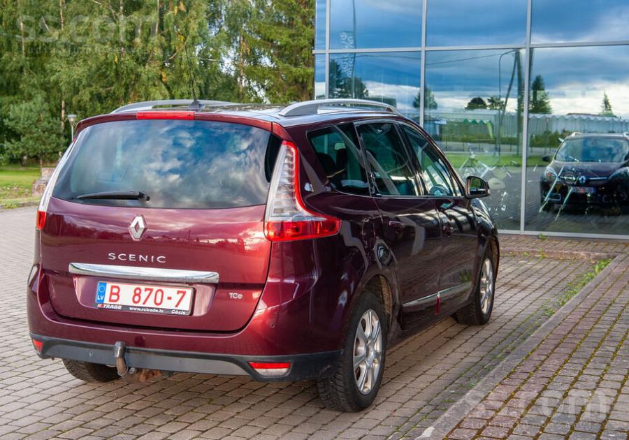 Sarkans Renault Grand Scenic 2014 Cēsis, ar dzinēja tilpumu 1.20 L un nobraukumu 151 tūkst. km par 5900 €, foto 7 vietnē AUTOMOTO.COM.LV