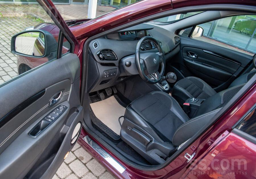 Sarkans Renault Grand Scenic 2014 Cēsis, ar dzinēja tilpumu 1.20 L un nobraukumu 151 tūkst. km par 5900 €, foto 13 vietnē AUTOMOTO.COM.LV