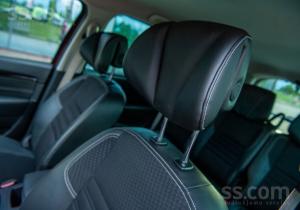 Sarkans Renault Grand Scenic 2014 Cēsis, ar dzinēja tilpumu 1.20 L un nobraukumu 151 tūkst. km par 5900 €, foto 17 vietnē AUTOMOTO.COM.LV