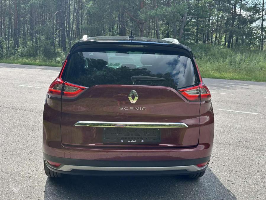 Red Renault Grand Scenic 2018 in Ukmerge, with an engine capacity of 1.33 L and mileage of 167 thousand km for 8550 €, photo 6 on AUTOMOTO.COM.LV
