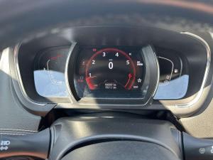 Red Renault Grand Scenic 2018 in Ukmerge, with an engine capacity of 1.33 L and mileage of 167 thousand km for 8550 €, photo 20 on AUTOMOTO.COM.LV
