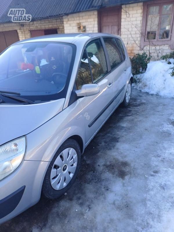 Renault Grand Scenic 2004 Viļņa, ar dzinēja tilpumu 2.00 L un nobraukumu 30 tūkst. km par 850 €, foto 2 vietnē AUTOMOTO.COM.LV