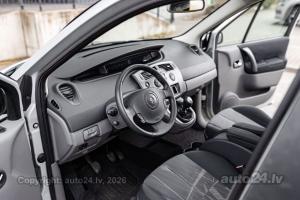 Renault Grand Scenic 2004 Tallina, ar dzinēja tilpumu 1.90 L un nobraukumu 99 tūkst. km par 2998 €, foto 12 vietnē AUTOMOTO.COM.LV