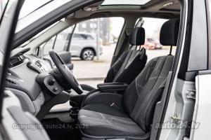 Renault Grand Scenic 2004 Tallina, ar dzinēja tilpumu 1.90 L un nobraukumu 99 tūkst. km par 2998 €, foto 23 vietnē AUTOMOTO.COM.LV