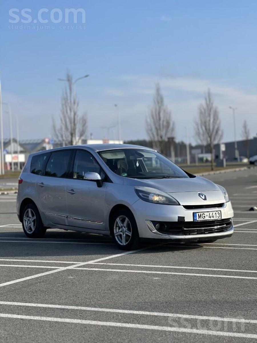 Renault Grand Scenic 2012 Rīga, ar dzinēja tilpumu 1.50 L un nobraukumu 367 tūkst. km par 2200 €, foto 3 vietnē AUTOMOTO.COM.LV