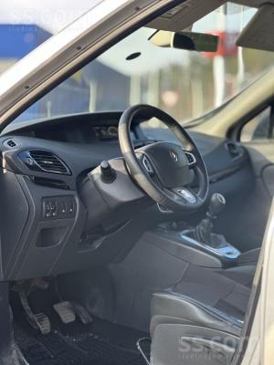 Renault Grand Scenic 2012 Rīga, ar dzinēja tilpumu 1.50 L un nobraukumu 367 tūkst. km par 2200 €, foto 6 vietnē AUTOMOTO.COM.LV
