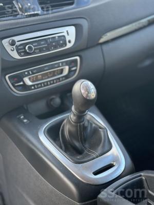 Renault Grand Scenic 2012 Rīga, ar dzinēja tilpumu 1.50 L un nobraukumu 367 tūkst. km par 2200 €, foto 7 vietnē AUTOMOTO.COM.LV