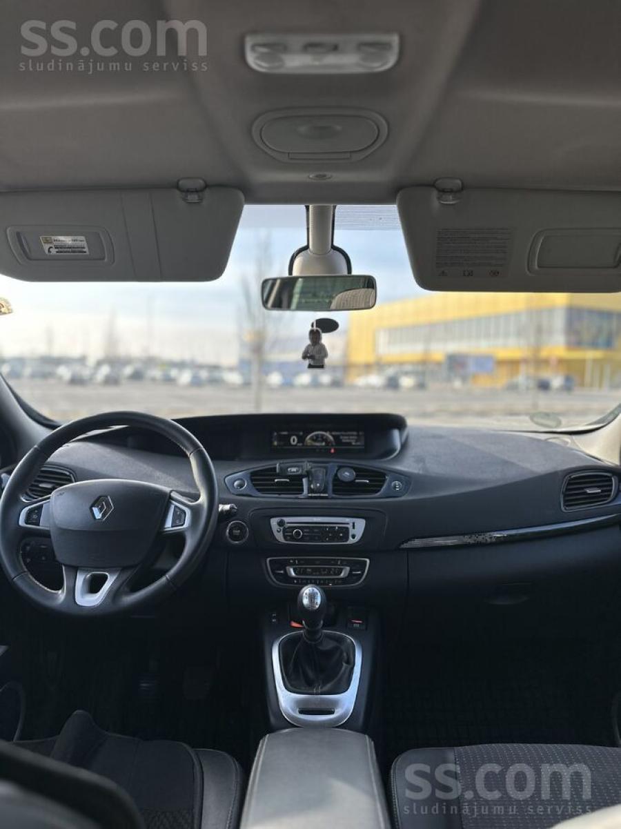 Renault Grand Scenic 2012 Rīga, ar dzinēja tilpumu 1.50 L un nobraukumu 367 tūkst. km par 2200 €, foto 8 vietnē AUTOMOTO.COM.LV