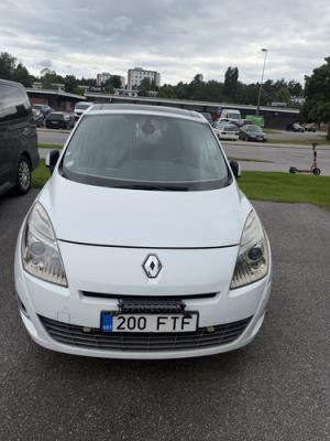 Balts Renault Grand Scenic 2009 Pērnava, ar dzinēja tilpumu 2.00 L un nobraukumu 249 tūkst. km par 3800 €, foto 4 vietnē AUTOMOTO.COM.LV