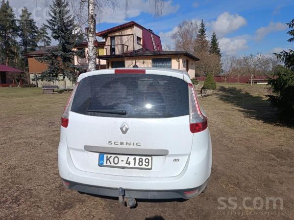 Balts Renault Grand Scenic 2011 Rīga, ar dzinēja tilpumu 1.50 L un nobraukumu 300 tūkst. km par 3700 €, foto 4 vietnē AUTOMOTO.COM.LV