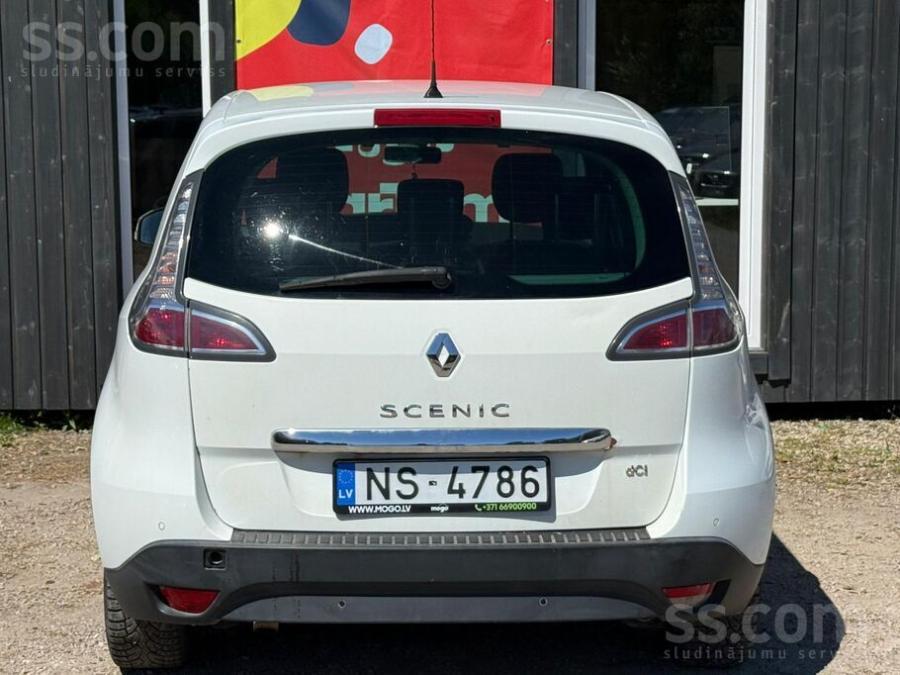White Renault Grand Scenic 2012 in Riga, with an engine capacity of 1.50 L and mileage of 311 thousand km for 2490 €, photo 6 on AUTOMOTO.COM.LV