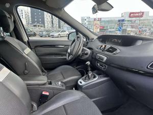 White Renault Grand Scenic 2012 in Vilnius, with an engine capacity of 1.60 L and mileage of 254 thousand km for 2600 €, photo 7 on AUTOMOTO.COM.LV
