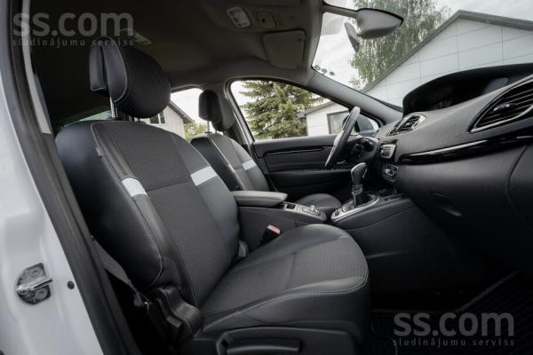 White Renault Grand Scenic 2013 in Jelgava, with an engine capacity of 1.50 L and mileage of 260 thousand km for 4999 €, photo 9 on AUTOMOTO.COM.LV