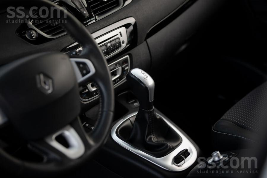 Balts Renault Grand Scenic 2013 Jelgava, ar dzinēja tilpumu 1.50 L un nobraukumu 260 tūkst. km par 4999 €, foto 23 vietnē AUTOMOTO.COM.LV