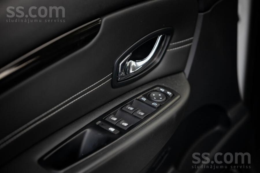 Balts Renault Grand Scenic 2013 Jelgava, ar dzinēja tilpumu 1.50 L un nobraukumu 260 tūkst. km par 4999 €, foto 26 vietnē AUTOMOTO.COM.LV