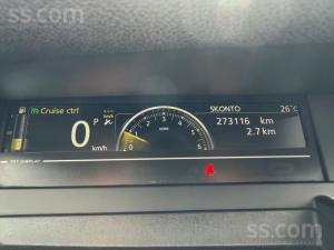 White Renault Grand Scenic 2013 in Riga, with an engine capacity of 1.50 L and mileage of 273 thousand km for 3890 €, photo 10 on AUTOMOTO.COM.LV