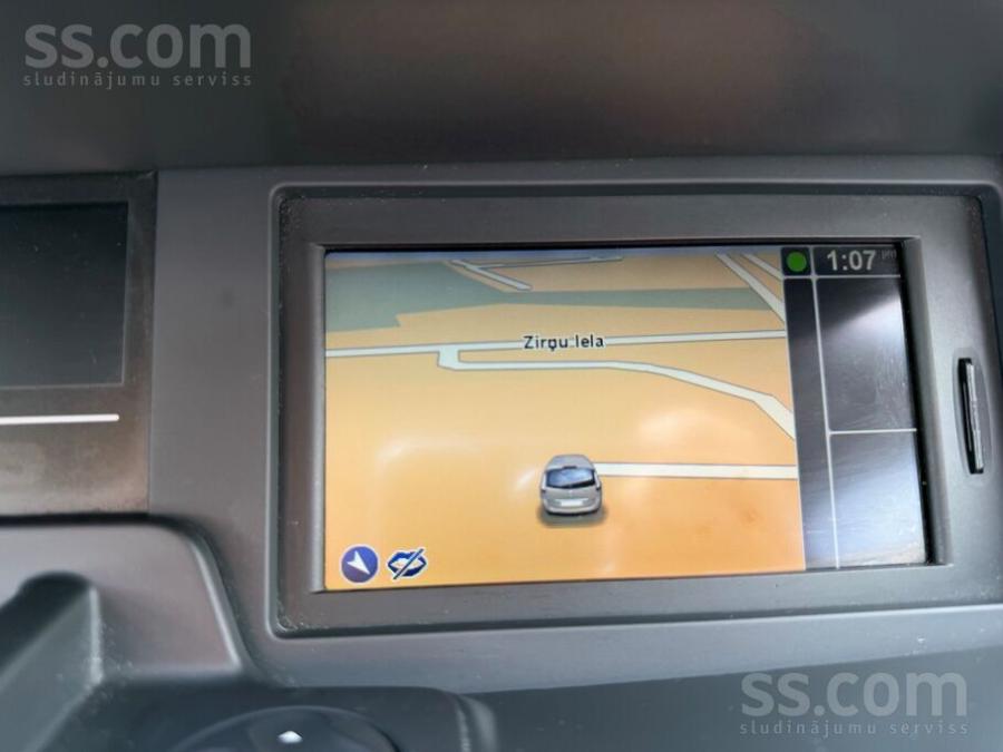 White Renault Grand Scenic 2013 in Riga, with an engine capacity of 1.50 L and mileage of 273 thousand km for 3890 €, photo 19 on AUTOMOTO.COM.LV