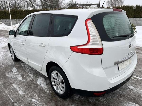 Balts Renault Grand Scenic 2014 Tauragė, ar dzinēja tilpumu 1.46 L un nobraukumu 263 tūkst. km par 4100 €, foto 5 vietnē AUTOMOTO.COM.LV