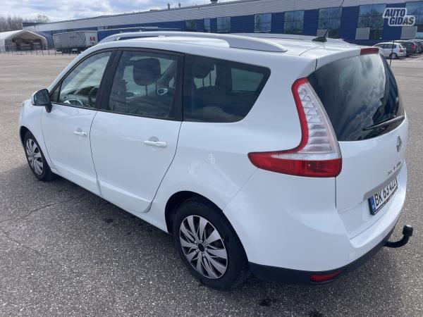 Balts Renault Grand Scenic 2014 Kauņa, ar dzinēja tilpumu 1.60 L un nobraukumu 320 tūkst. km par 4450 €, foto 3 vietnē AUTOMOTO.COM.LV