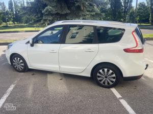 White Renault Grand Scenic 2014 in Kaunas, with an engine capacity of 1.60 L and mileage of 330 thousand km for 4300 €, photo 3 on AUTOMOTO.COM.LV