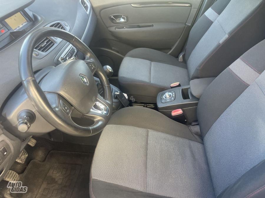 White Renault Grand Scenic 2014 in Kaunas, with an engine capacity of 1.60 L and mileage of 330 thousand km for 4300 €, photo 18 on AUTOMOTO.COM.LV