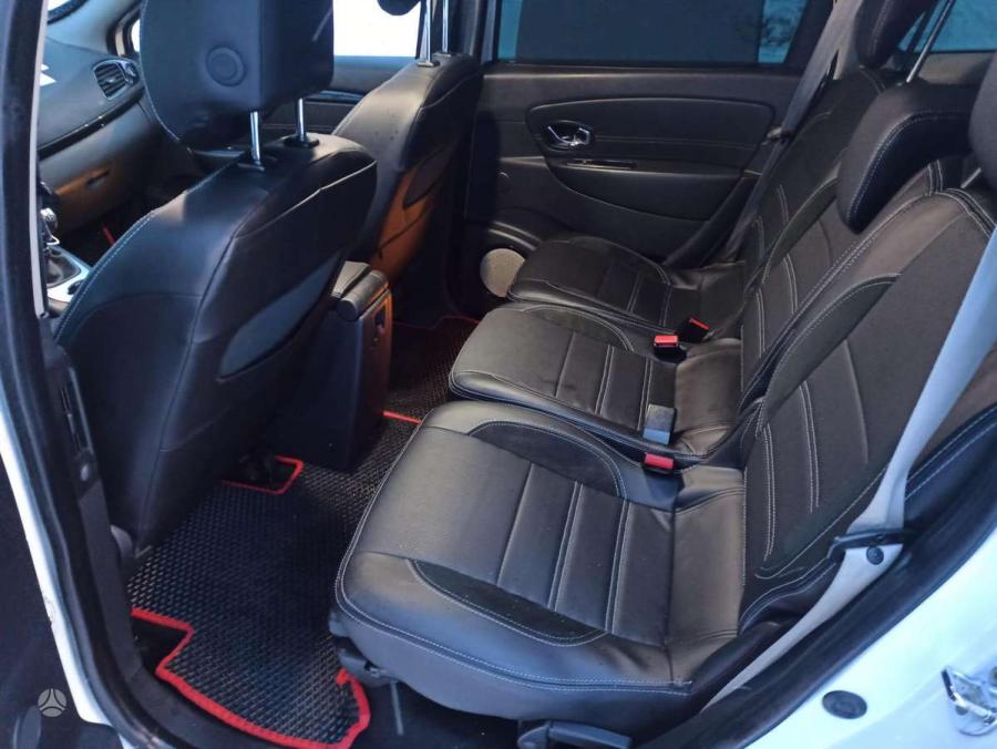 White Renault Grand Scenic 2014 in Riga, with an engine capacity of 1.60 L and mileage of 450 thousand km for 1500 €, photo 4 on AUTOMOTO.COM.LV