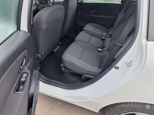 White Renault Grand Scenic 2015 in Utena, with an engine capacity of 1.46 L and mileage of 199 thousand km for 4650 €, photo 7 on AUTOMOTO.COM.LV