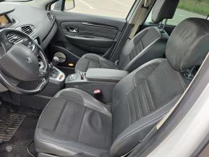 White Renault Grand Scenic 2015 in Taurage, with an engine capacity of 1.46 L and mileage of 235 thousand km for 4200 €, photo 11 on AUTOMOTO.COM.LV