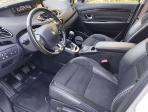 White Renault Grand Scenic 2015 in Kaunas, with an engine capacity of 1.60 L and mileage of 240 thousand km for 4950 €, photo 6 on AUTOMOTO.COM.LV