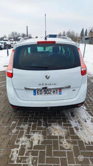 Balts Renault Grand Scenic 2016 Tauragė, ar dzinēja tilpumu 1.60 L un nobraukumu 280 tūkst. km par 4200 €, foto 4 vietnē AUTOMOTO.COM.LV