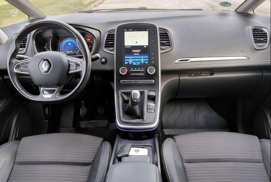 Balts Renault Grand Scenic 2017 Vilkaviškis, ar dzinēja tilpumu 1.20 L un nobraukumu 166 tūkst. km par 8600 €, foto 18 vietnē AUTOMOTO.COM.LV