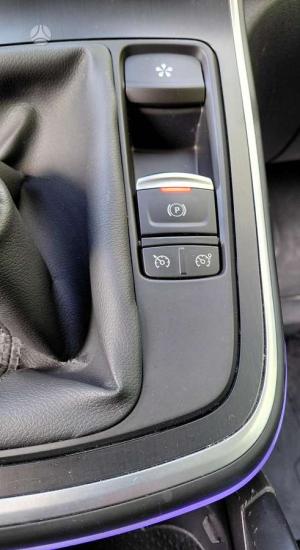 Balts Renault Grand Scenic 2017 Vilkaviškis, ar dzinēja tilpumu 1.20 L un nobraukumu 166 tūkst. km par 8600 €, foto 26 vietnē AUTOMOTO.COM.LV