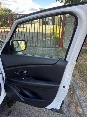 White Renault Grand Scenic 2019 in Taurage, with an engine capacity of 1.75 L and mileage of 234 thousand km for 7200 €, photo 20 on AUTOMOTO.COM.LV