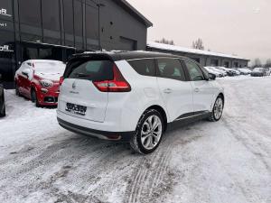 White Renault Grand Scenic 2020 in Taurage, with an engine capacity of 1.70 L and mileage of 215 thousand km for 7700 €, photo 7 on AUTOMOTO.COM.LV