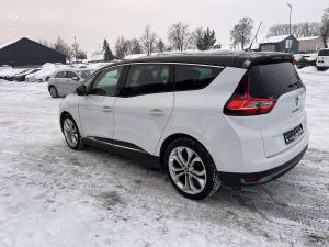 White Renault Grand Scenic 2020 in Taurage, with an engine capacity of 1.70 L and mileage of 215 thousand km for 7700 €, photo 12 on AUTOMOTO.COM.LV