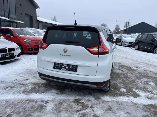 White Renault Grand Scenic 2020 in Taurage, with an engine capacity of 1.80 L and mileage of 207 thousand km for 7200 €, photo 6 on AUTOMOTO.COM.LV